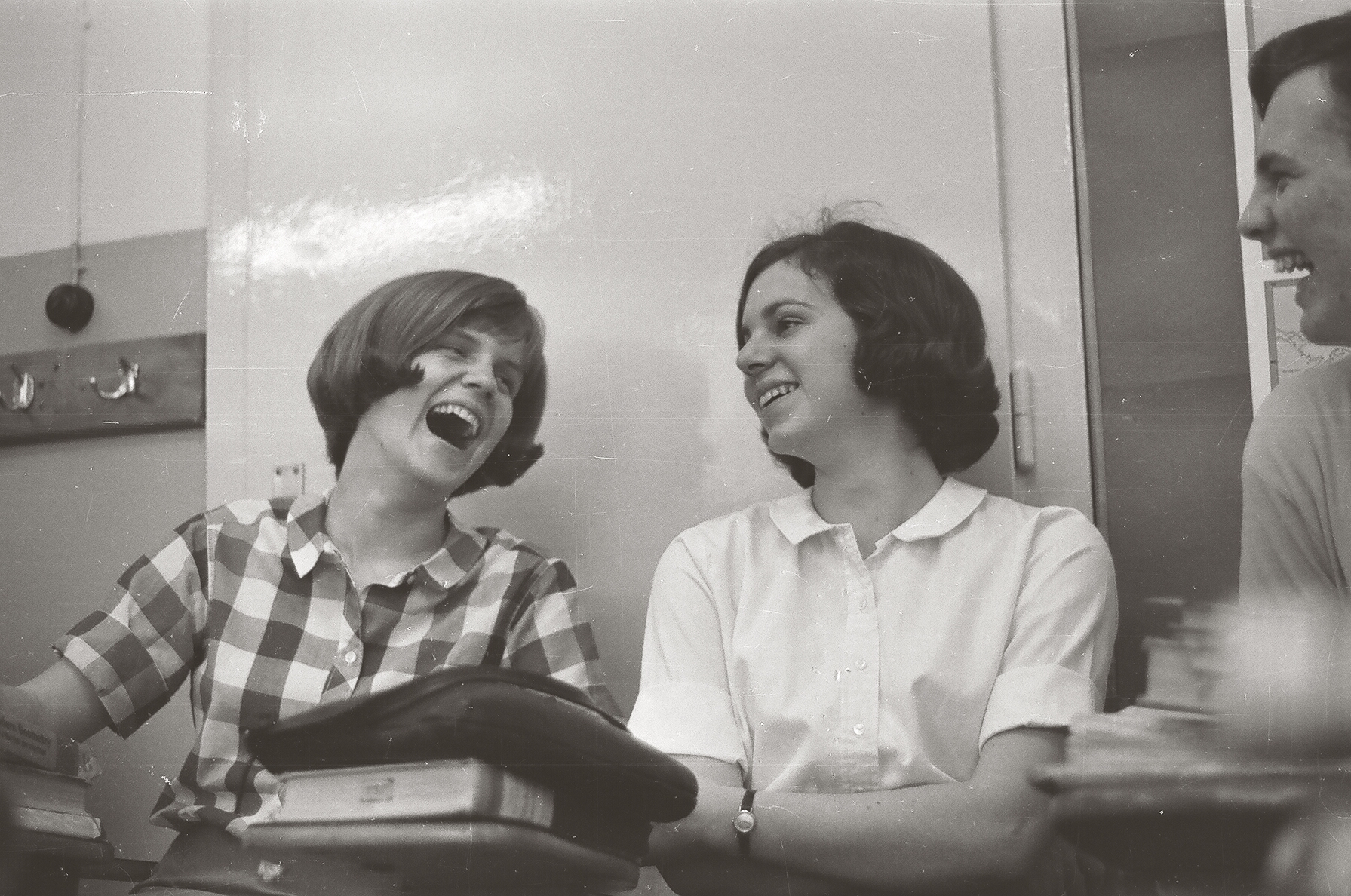 Trost Archives 43 (9431)